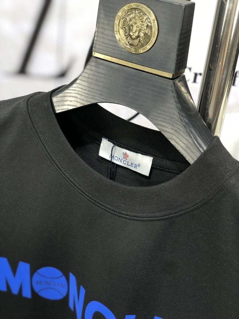 Bargain Moncler T-Shirts