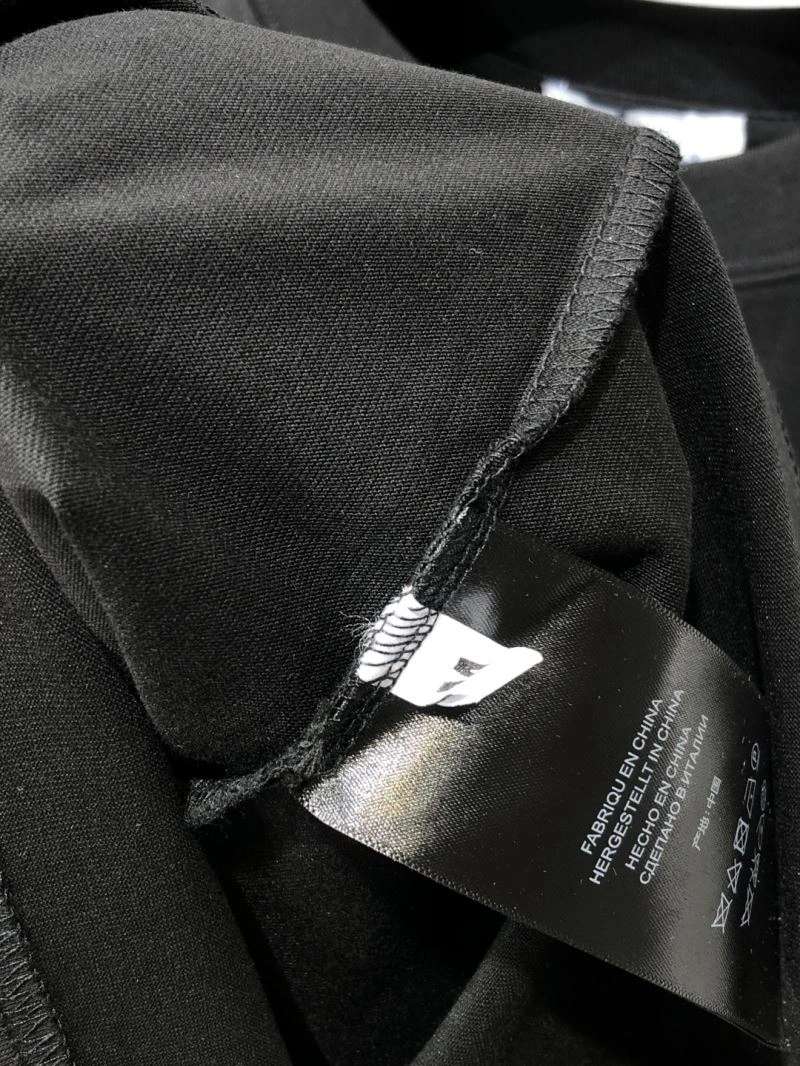 Bargain Moncler T-Shirts