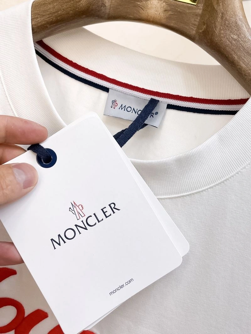 Top match Moncler T-Shirts