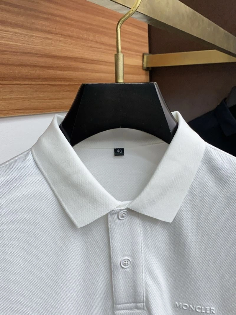 Low-cost Moncler T-Shirts