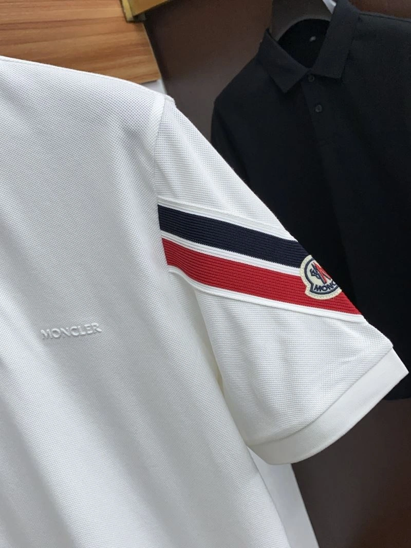 Low-cost Moncler T-Shirts