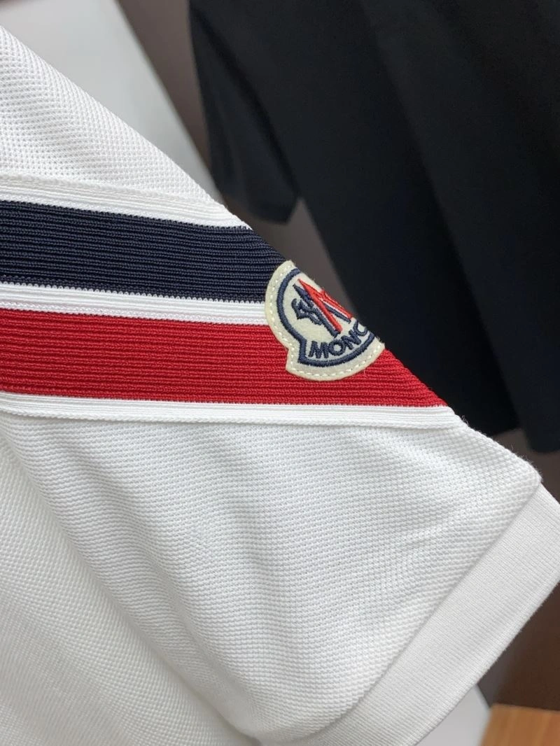 Low-cost Moncler T-Shirts