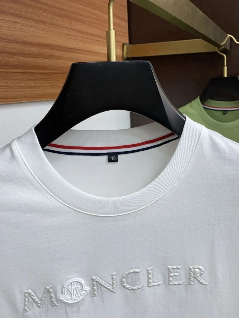 Inexpensive Moncler T-Shirts