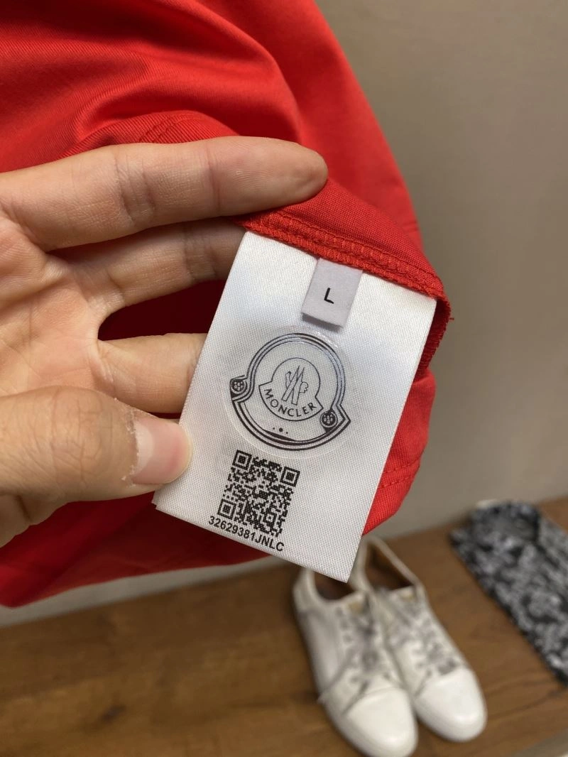 Factory-made Moncler T-Shirts