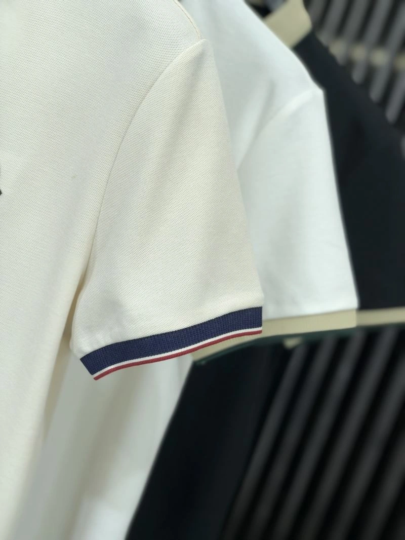Bargain Moncler T-Shirts