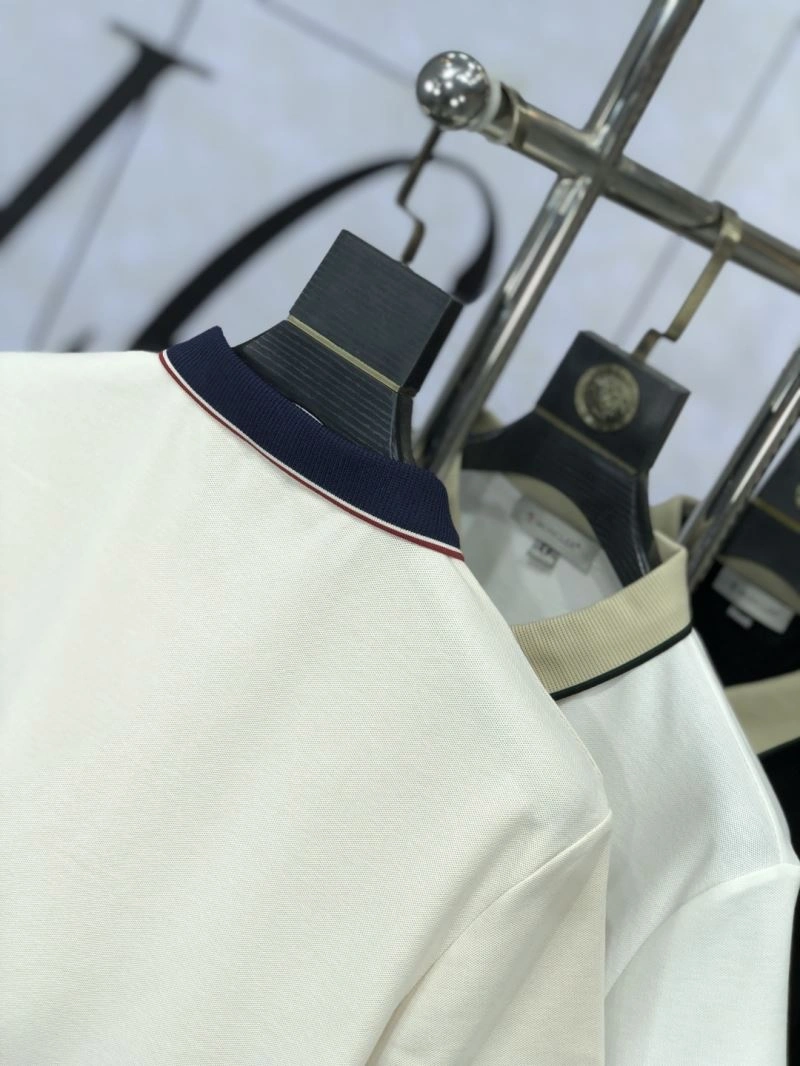 Bargain Moncler T-Shirts