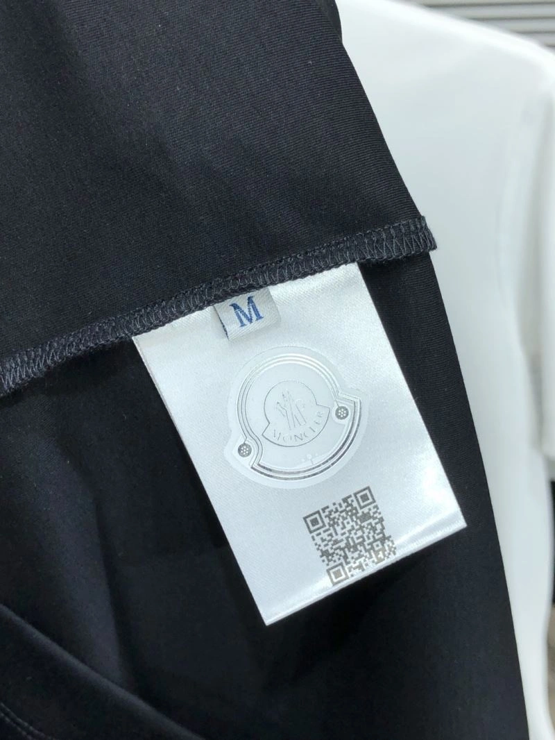 Perfect replica Moncler T-Shirts