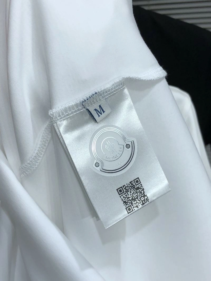 Discounted Moncler T-Shirts