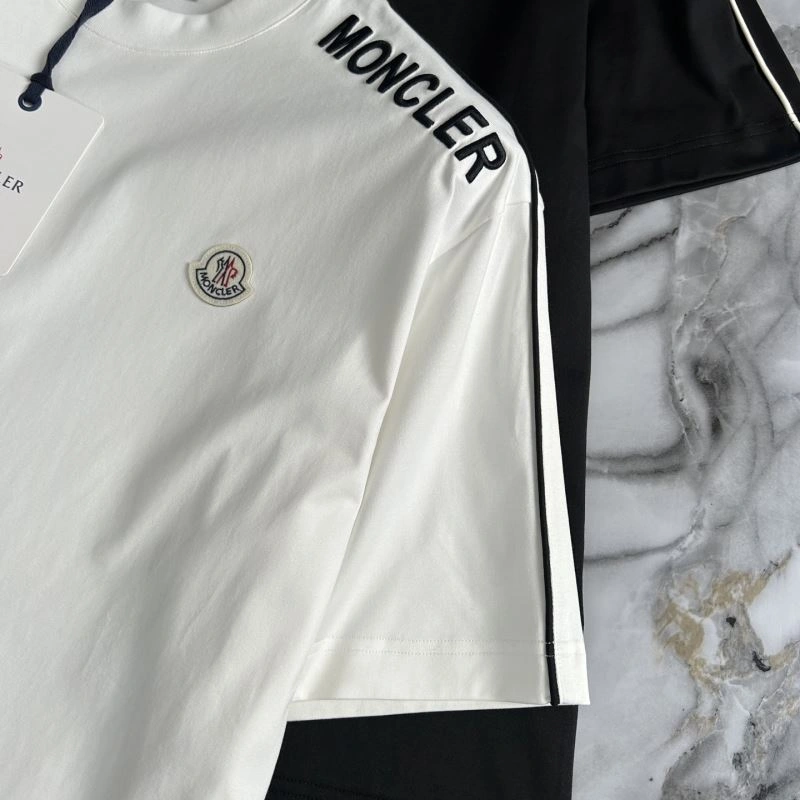 Accurate model Moncler T-Shirts