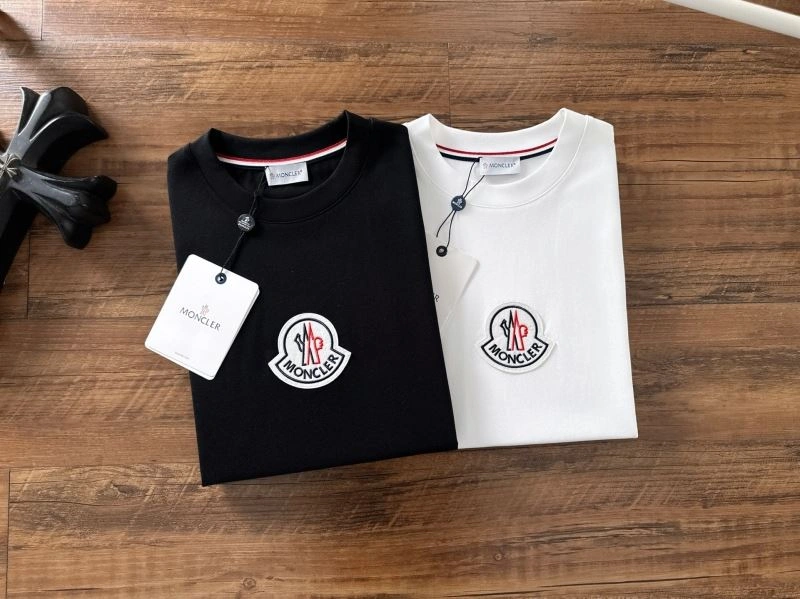 Exact replica Moncler T-Shirts