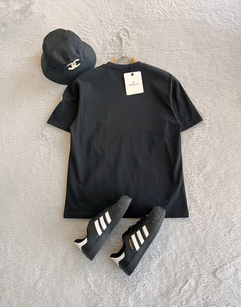 Brand-authenticated Moncler T-Shirts