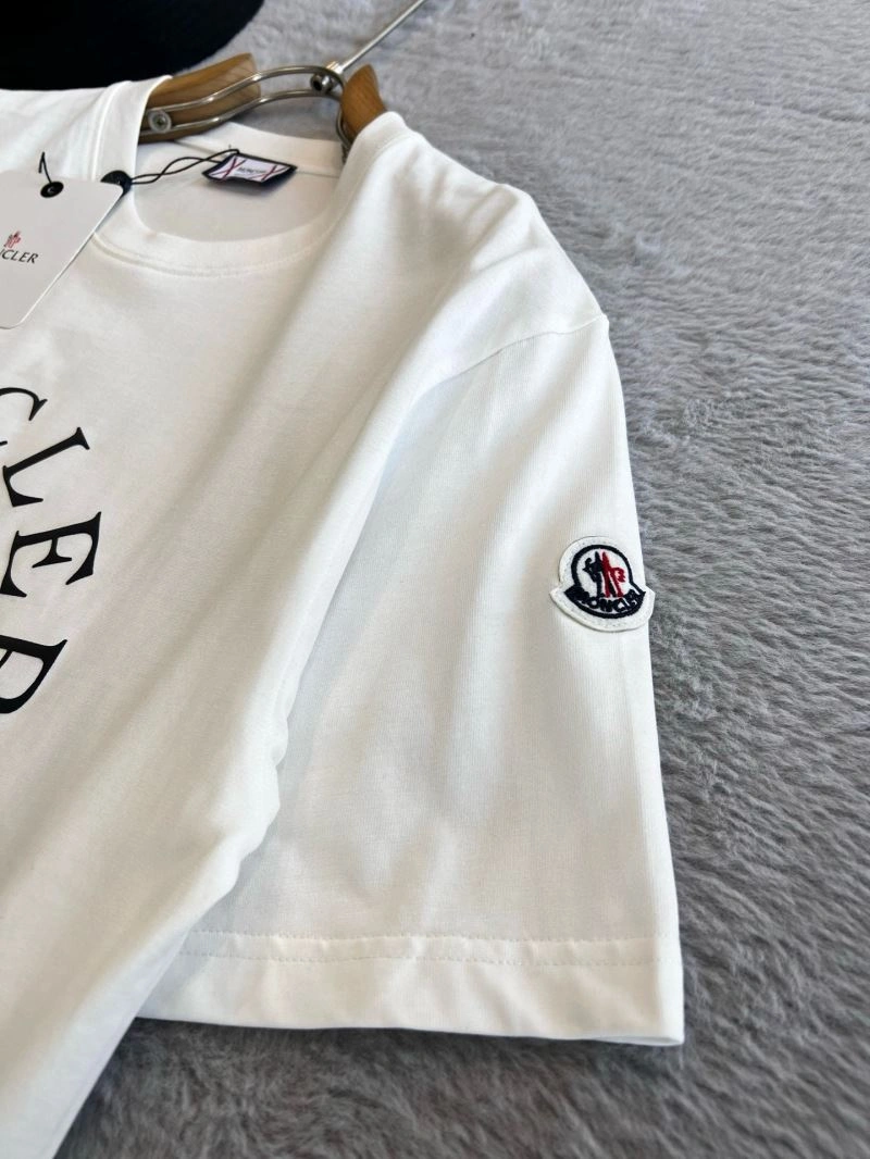 Cut-rate Moncler T-Shirts