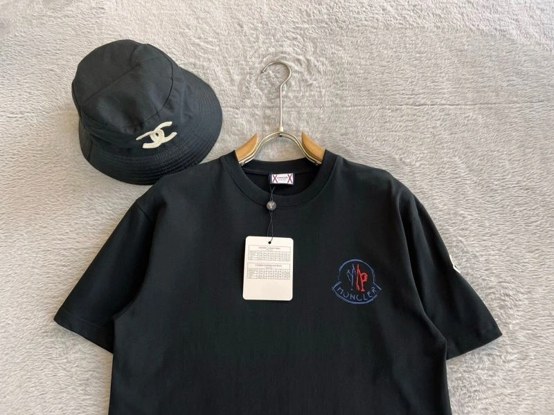 Factory-made Moncler T-Shirts
