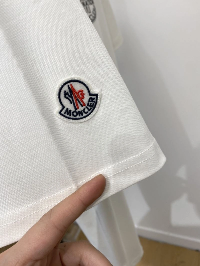 Factory-made Moncler T-Shirts