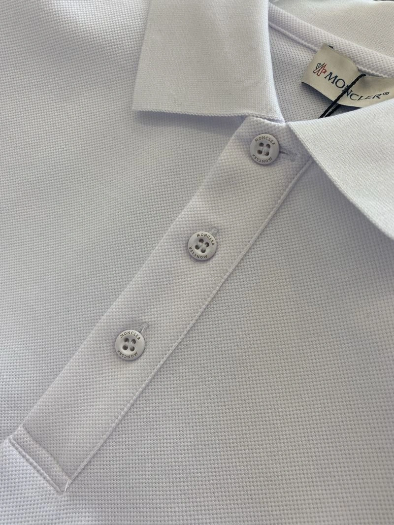 Low-cost Moncler T-Shirts