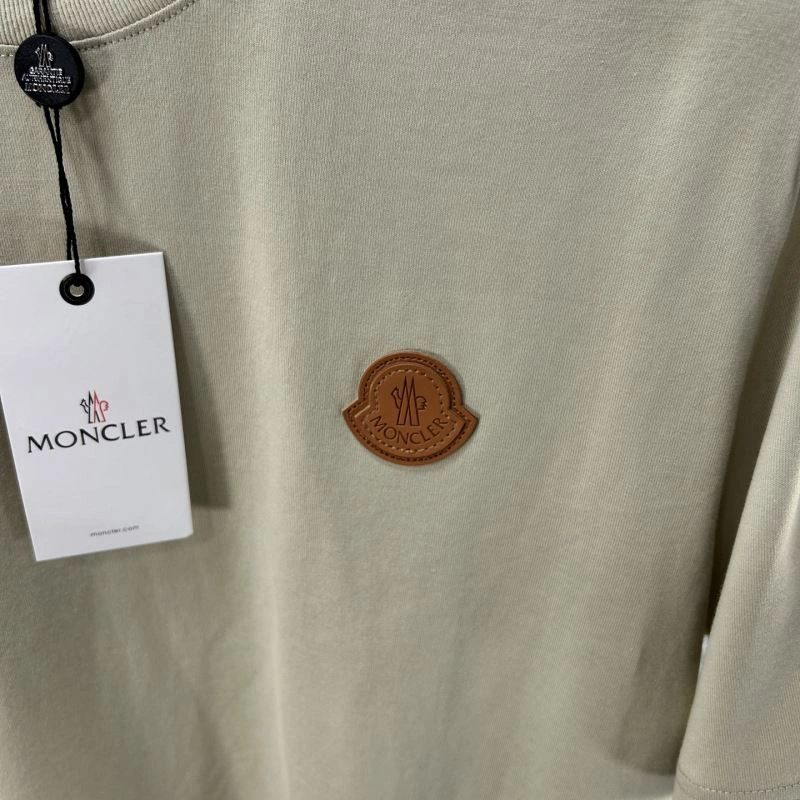 Brand-authenticated Moncler T-Shirts