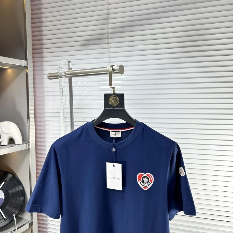 Bargain Moncler T-Shirts