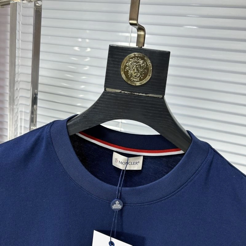 Bargain Moncler T-Shirts