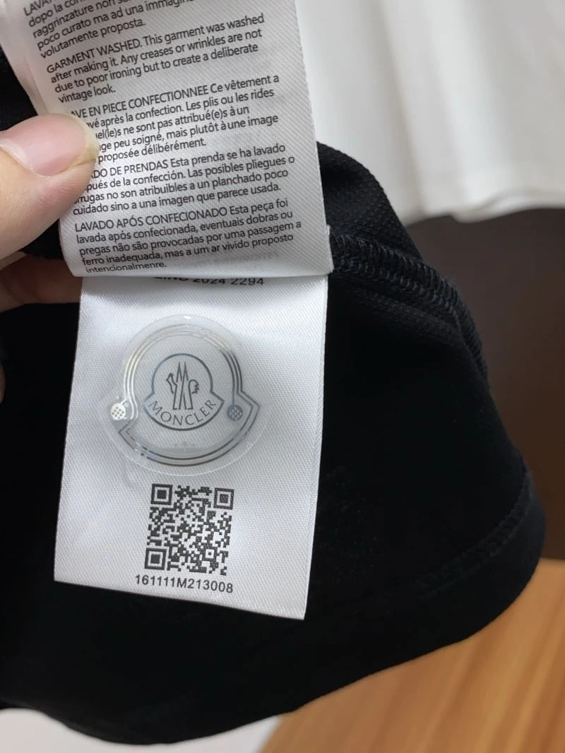 Discounted Moncler T-Shirts
