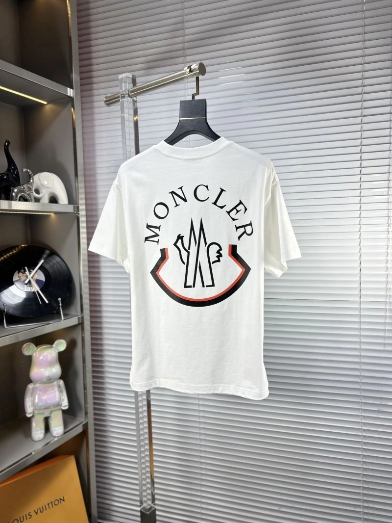 Top mirror Moncler T-Shirts