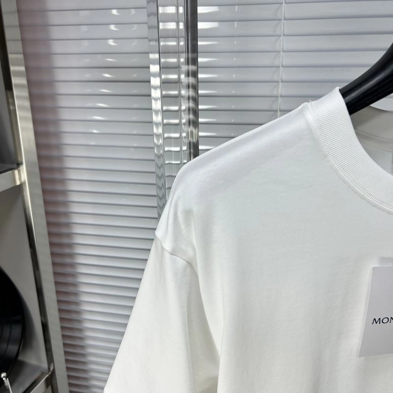 Top mirror Moncler T-Shirts