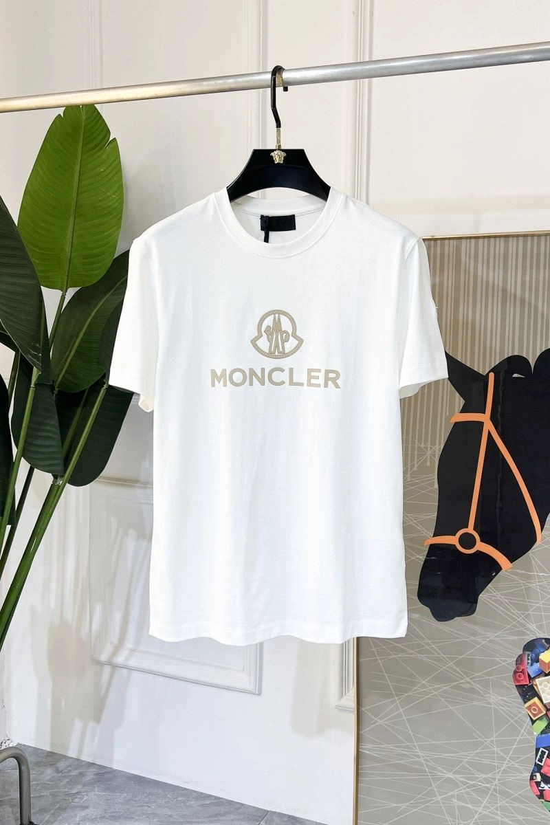 Indistinguishable Moncler T-Shirts