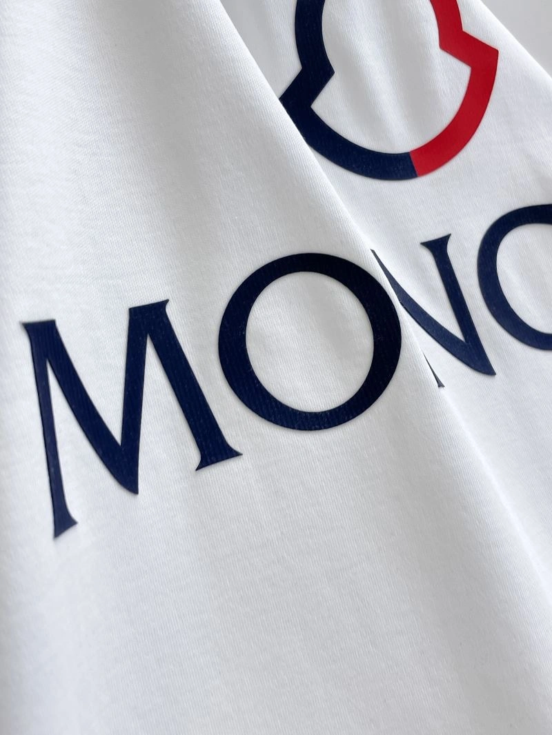 Top mirror Moncler T-Shirts