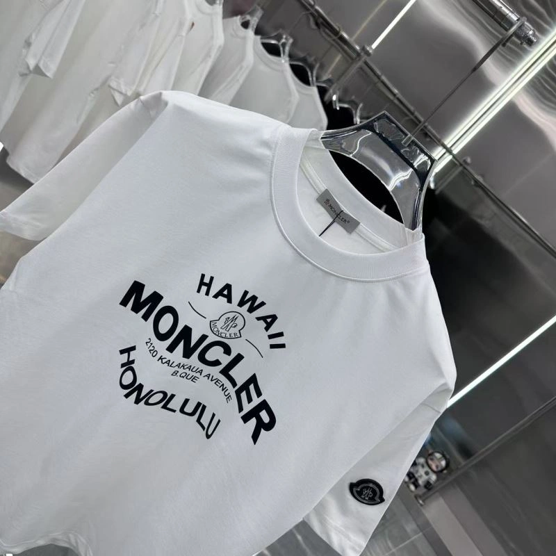 Bargain Moncler T-Shirts