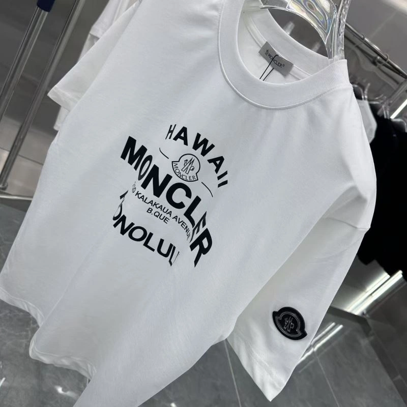 Bargain Moncler T-Shirts