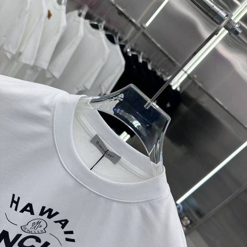 Bargain Moncler T-Shirts