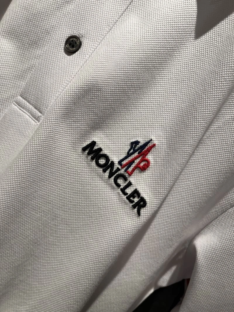 Brand-authenticated Moncler T-Shirts