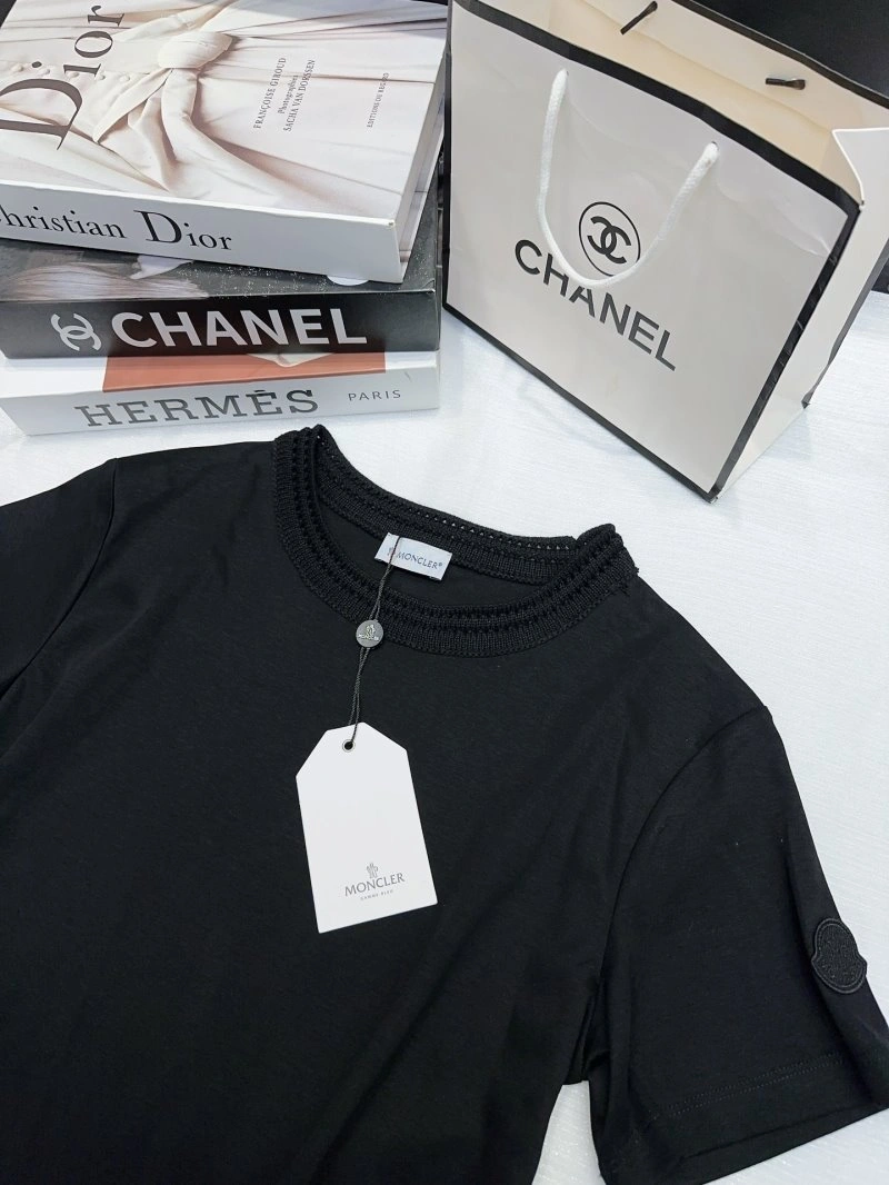 Top match Moncler T-Shirts