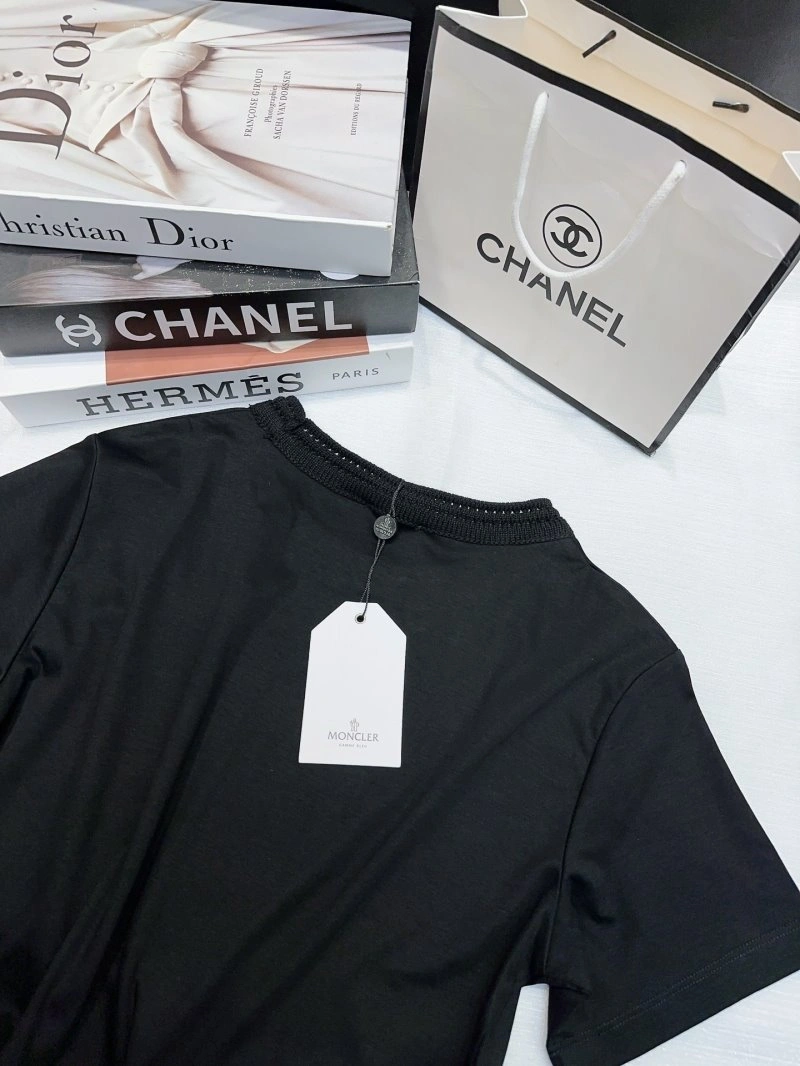 Top match Moncler T-Shirts