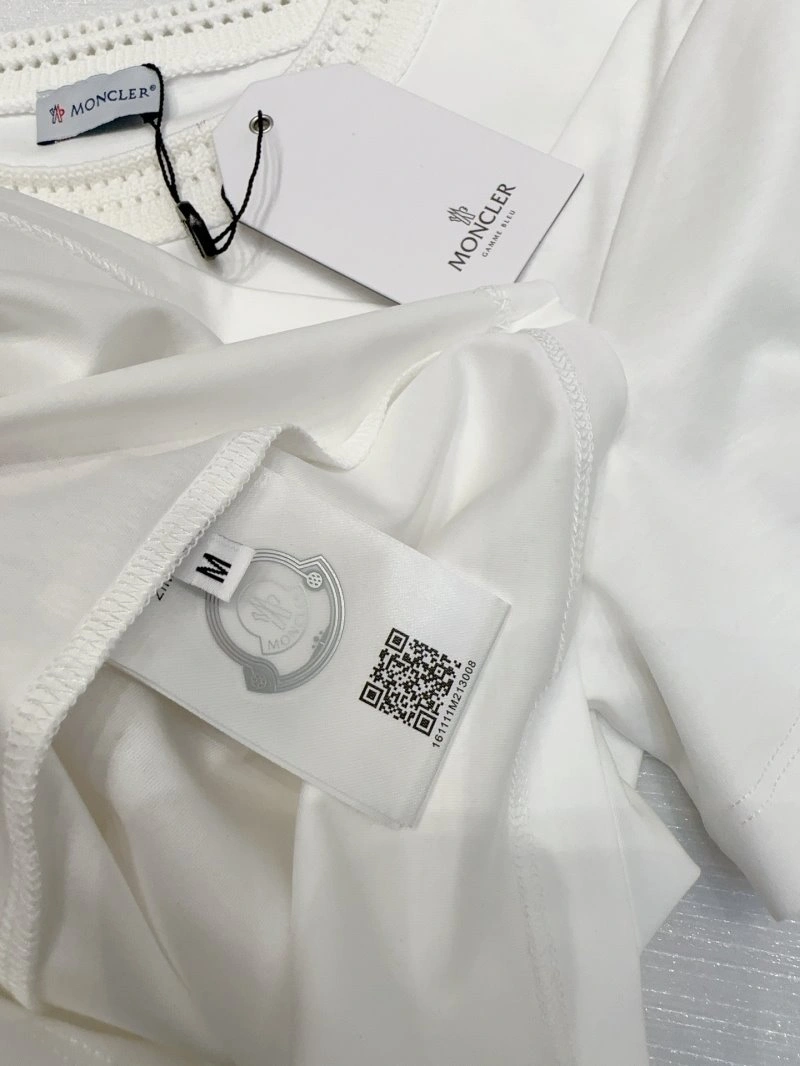 Precise copy Moncler T-Shirts