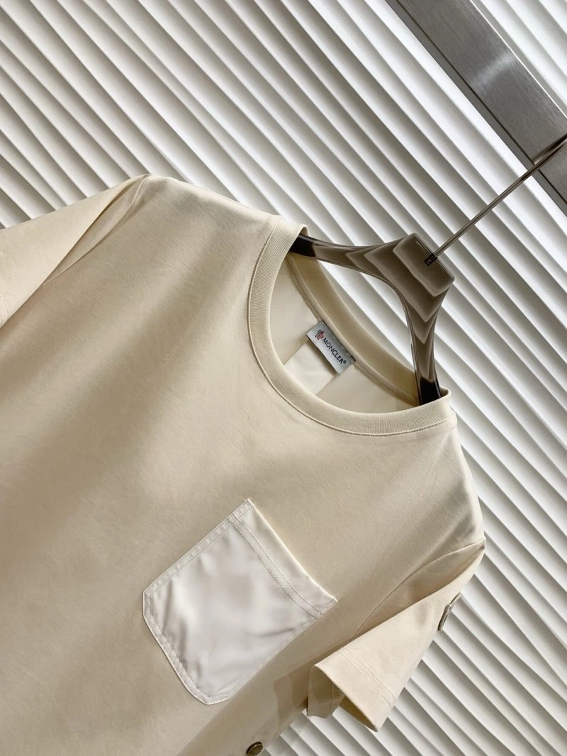 High fidelity Moncler T-Shirts