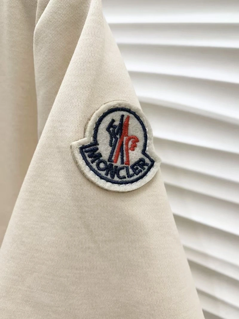High fidelity Moncler T-Shirts