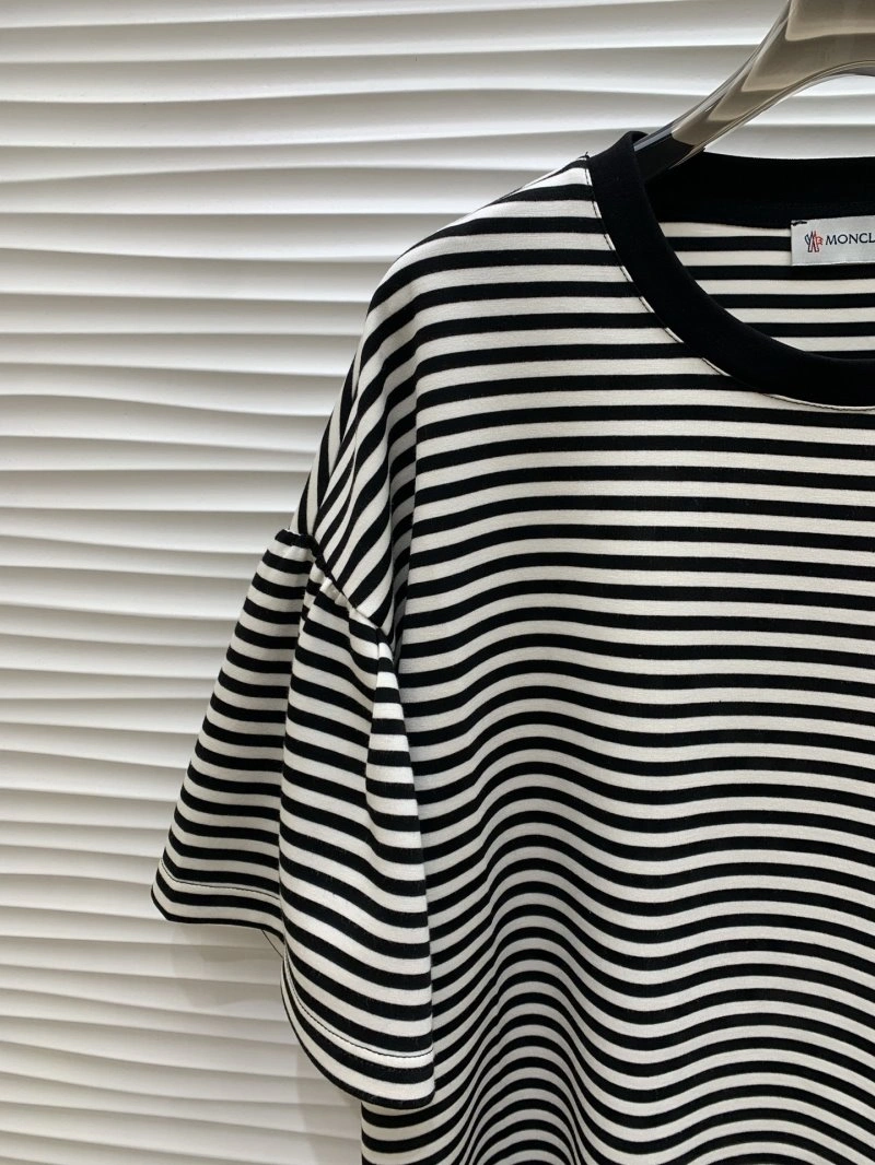 Exact replica Moncler T-Shirts