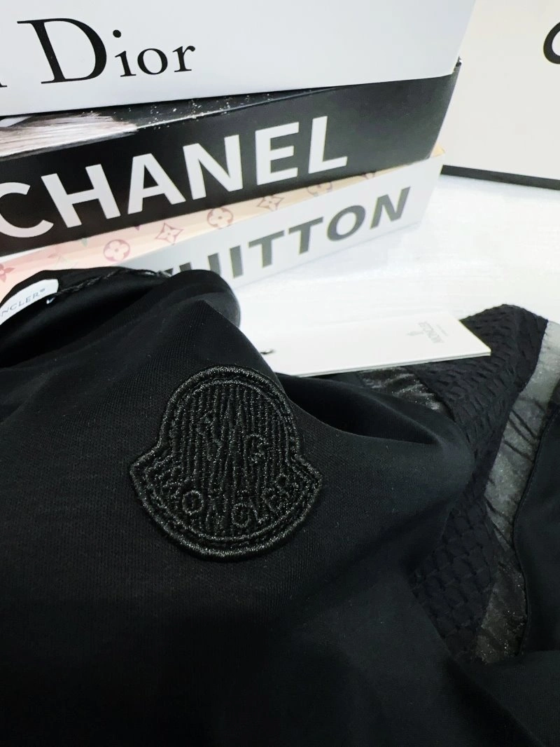 Brand-authenticated Moncler T-Shirts