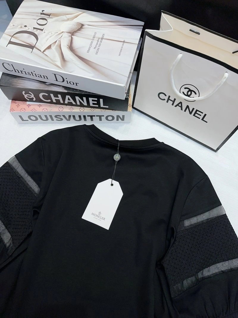 Brand-authenticated Moncler T-Shirts