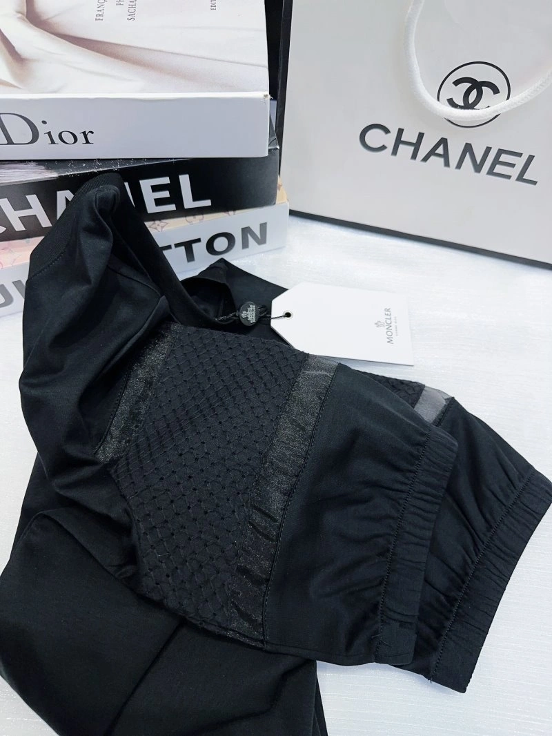 Brand-authenticated Moncler T-Shirts