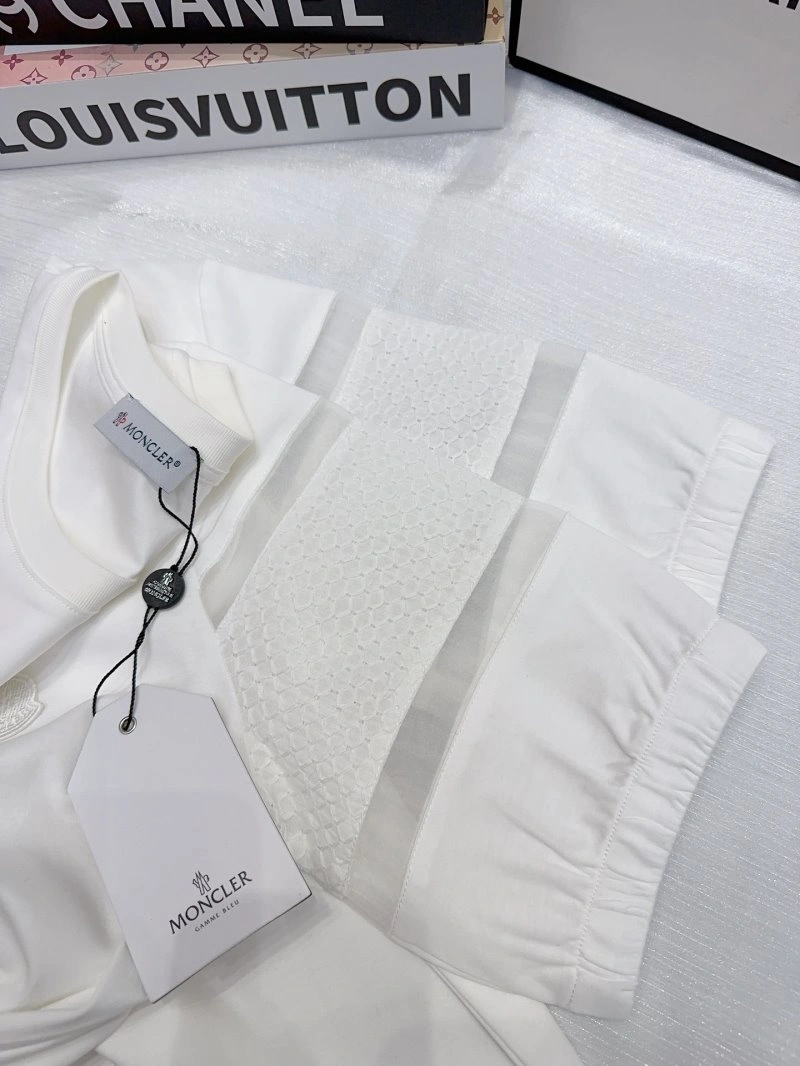Official Moncler T-Shirts