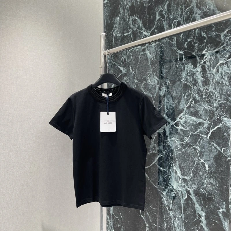 Inexpensive Moncler T-Shirts