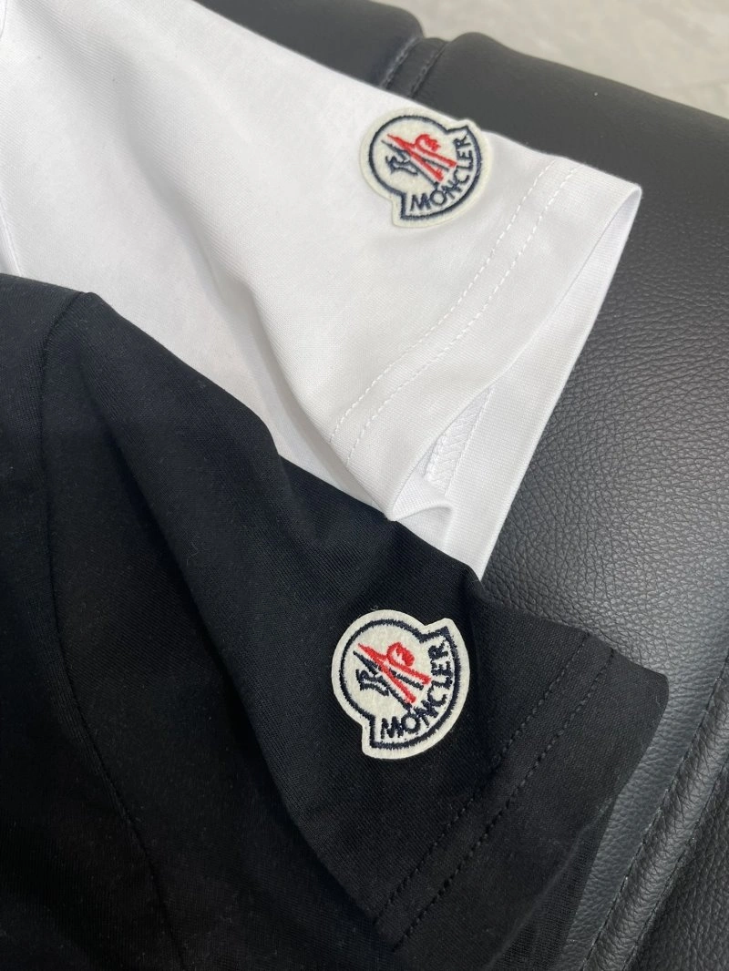 Real Moncler T-Shirts