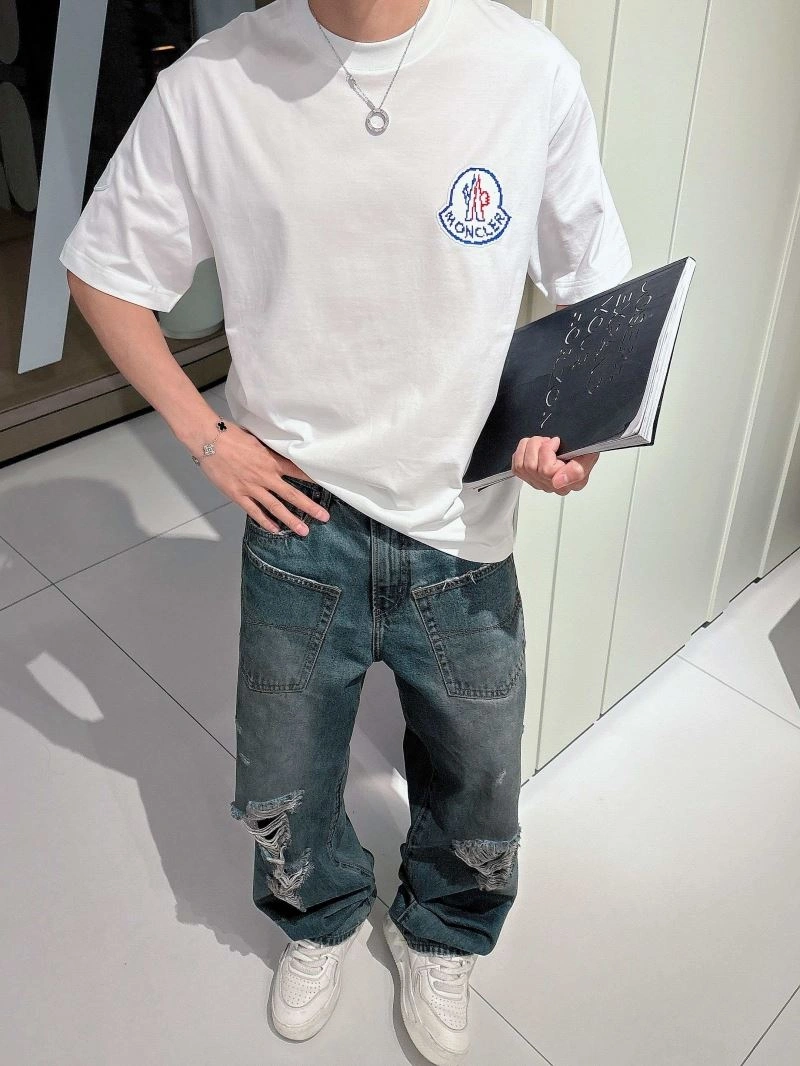 Economical Moncler T-Shirts