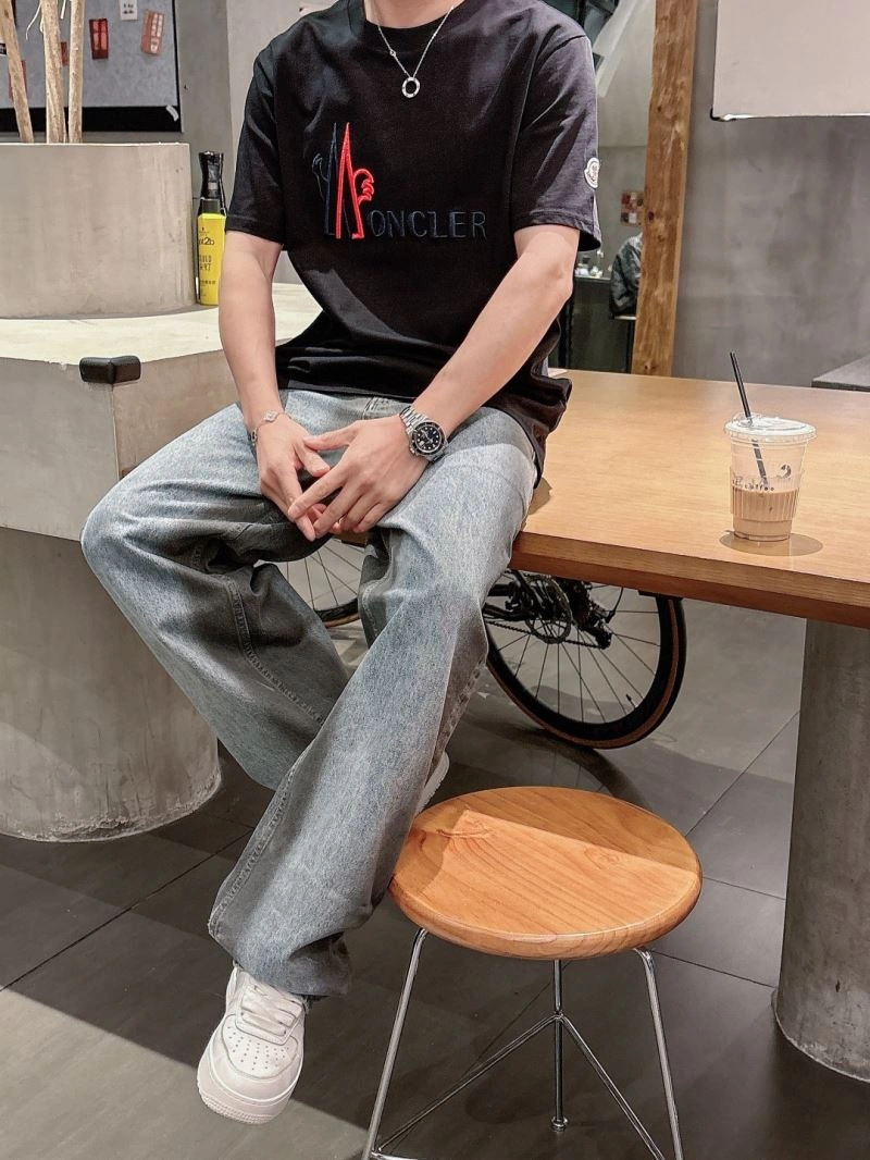 Indistinguishable Moncler T-Shirts