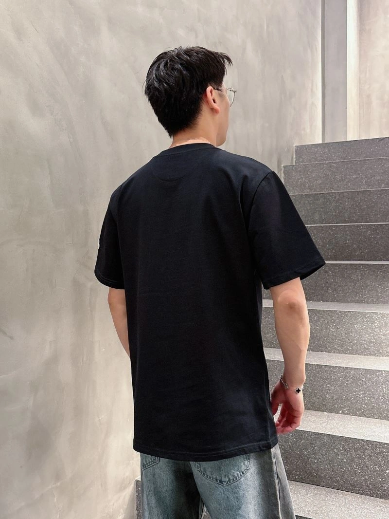 Indistinguishable Moncler T-Shirts
