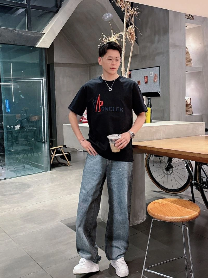 Indistinguishable Moncler T-Shirts