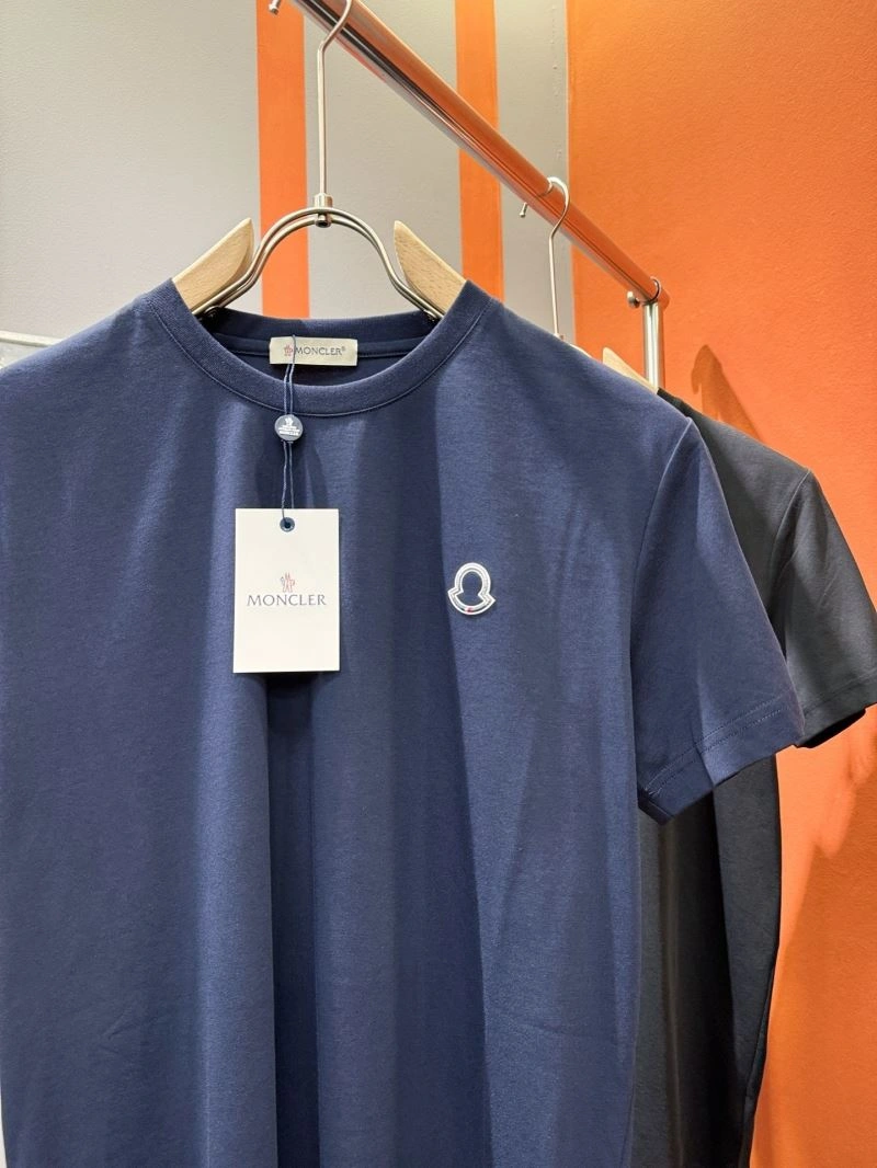 High fidelity Moncler T-Shirts