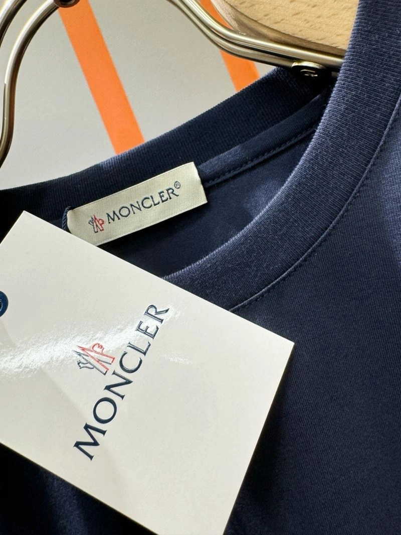 High fidelity Moncler T-Shirts