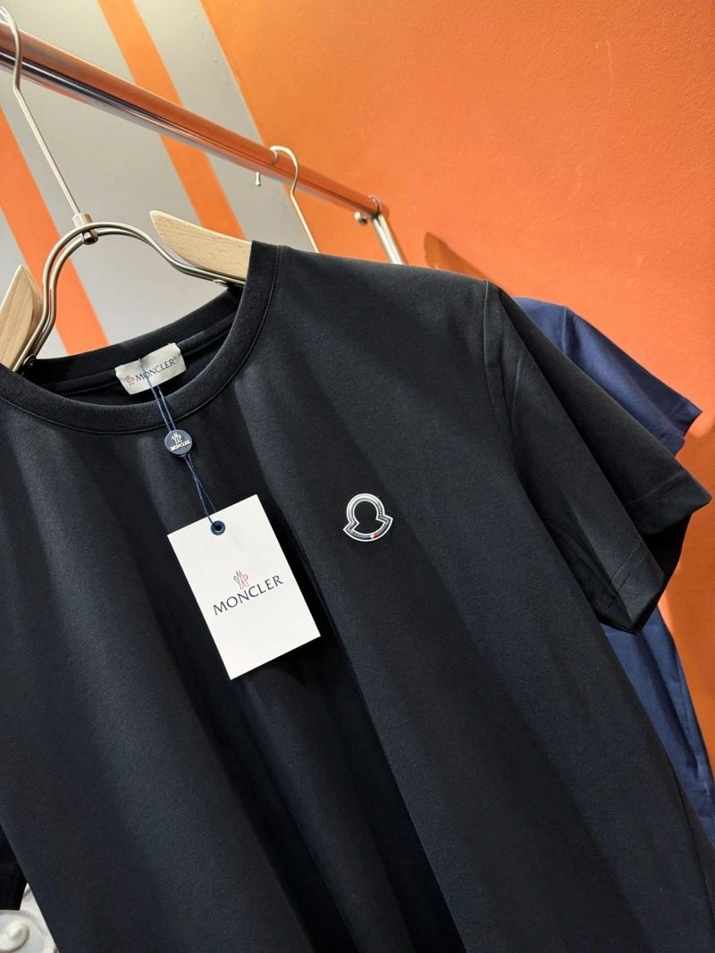 Exact replica Moncler T-Shirts